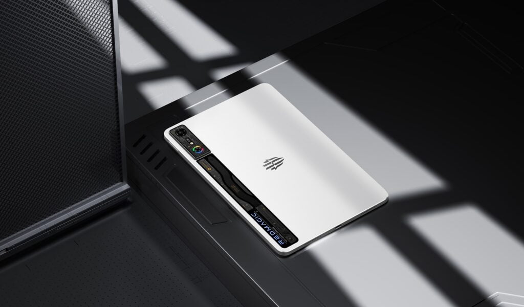 Red Magic Gaming Tablet Pro arrives with Snapdragon 8 Gen 3 Leading Version